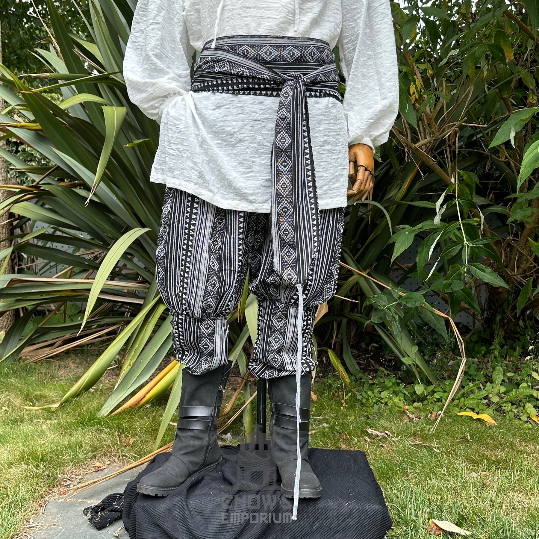 Shop Basic LARP Kits from only £115 | LARP Costumes