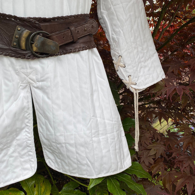Gambeson (White) – LARP Costumes