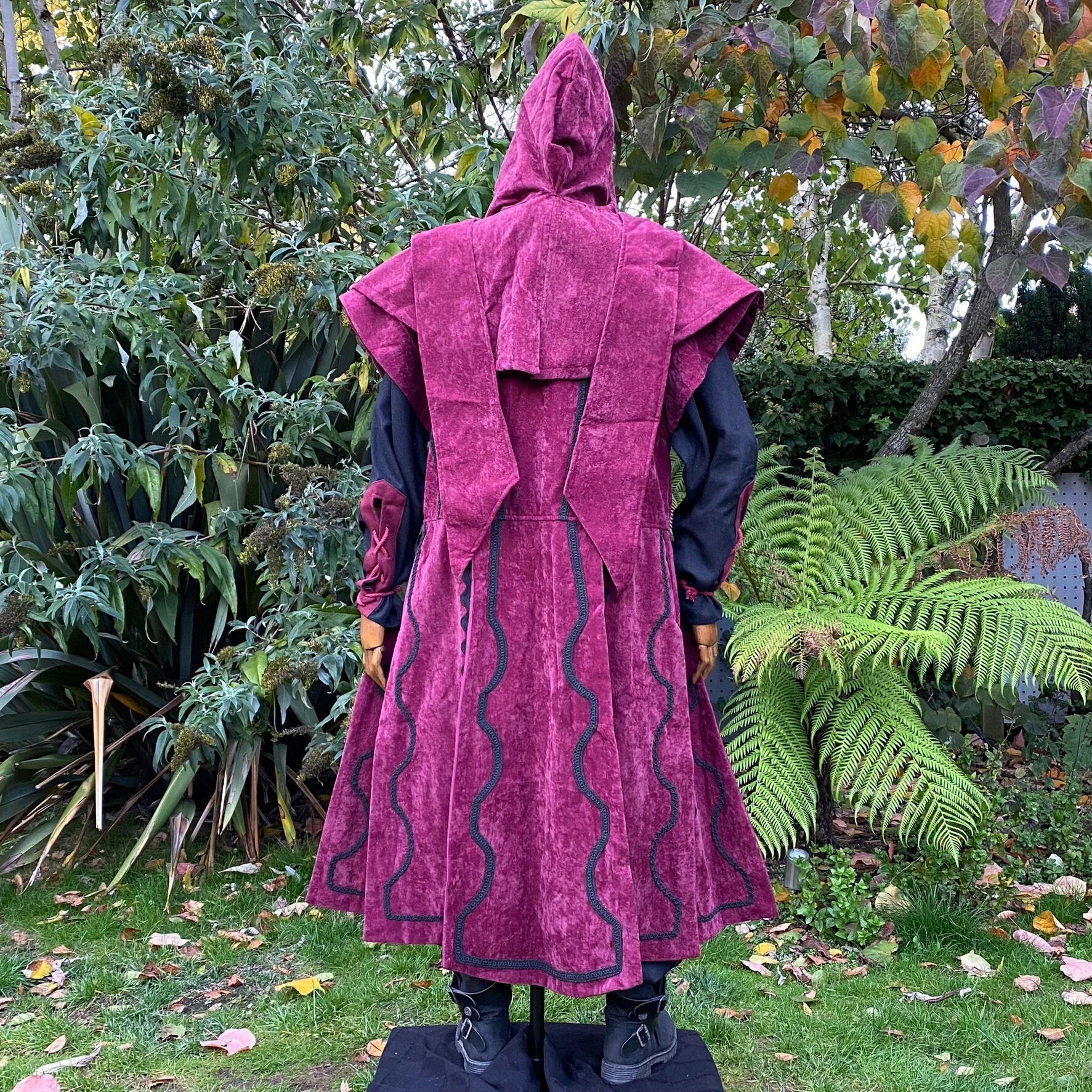 Shop Basic LARP Kits from only £115 | LARP Costumes