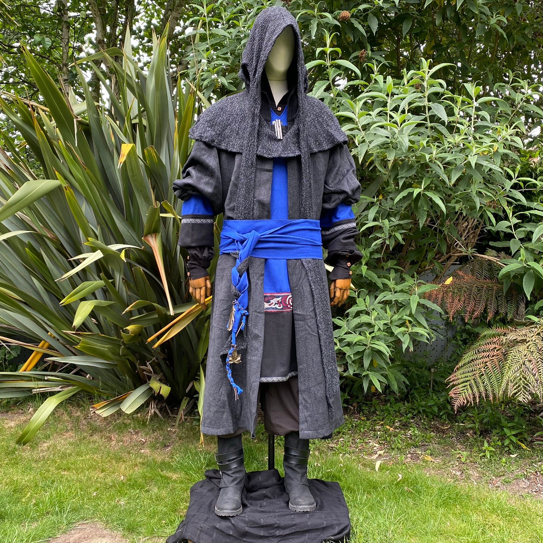 LARP Accessories – LARP Costumes