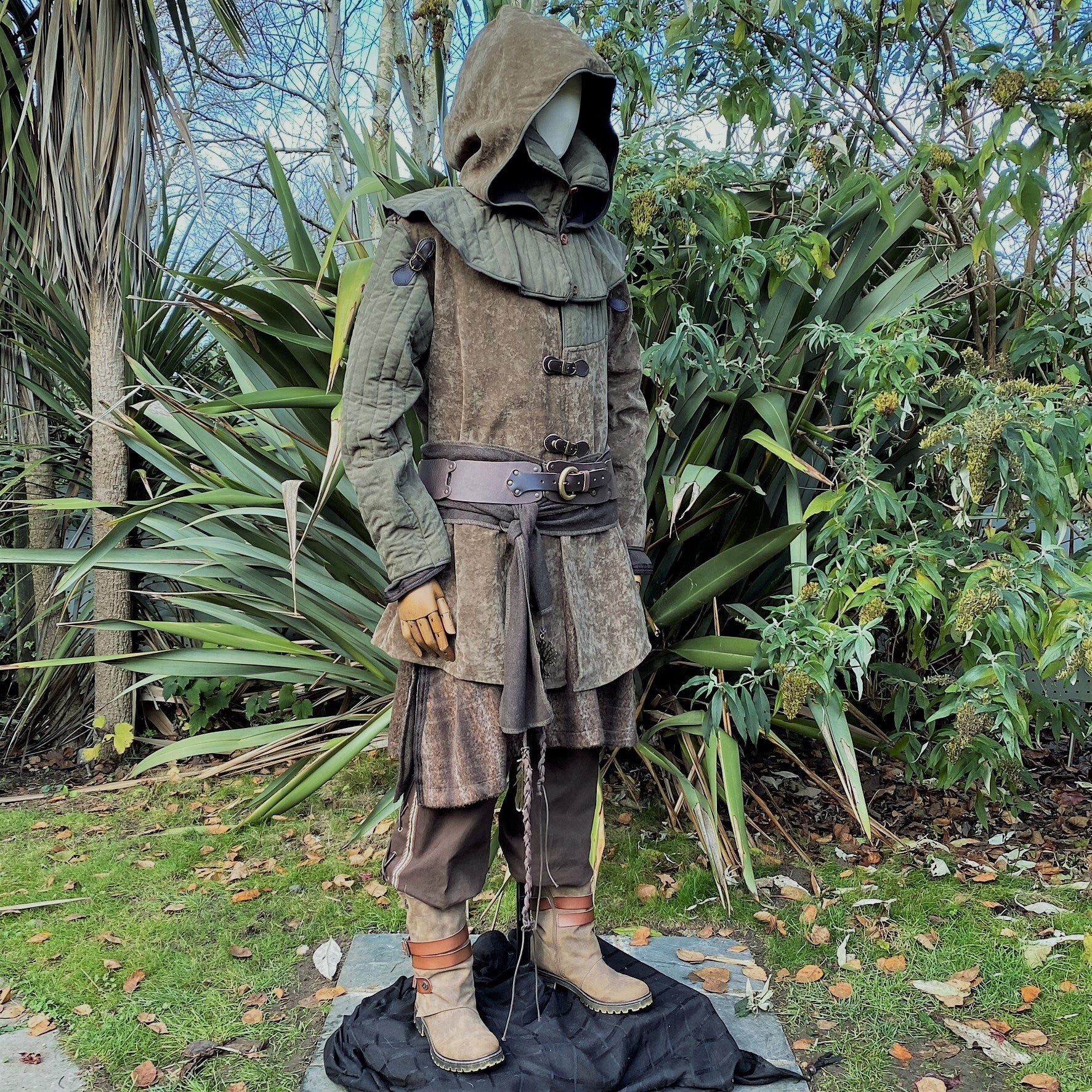 Character Outfits | Entire LARP Outfits from just £245 | LARP Costume ...